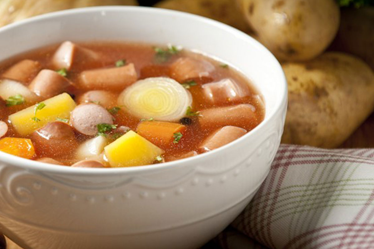 Nakkikeitto-ohje Herra Snellmanin tapaan