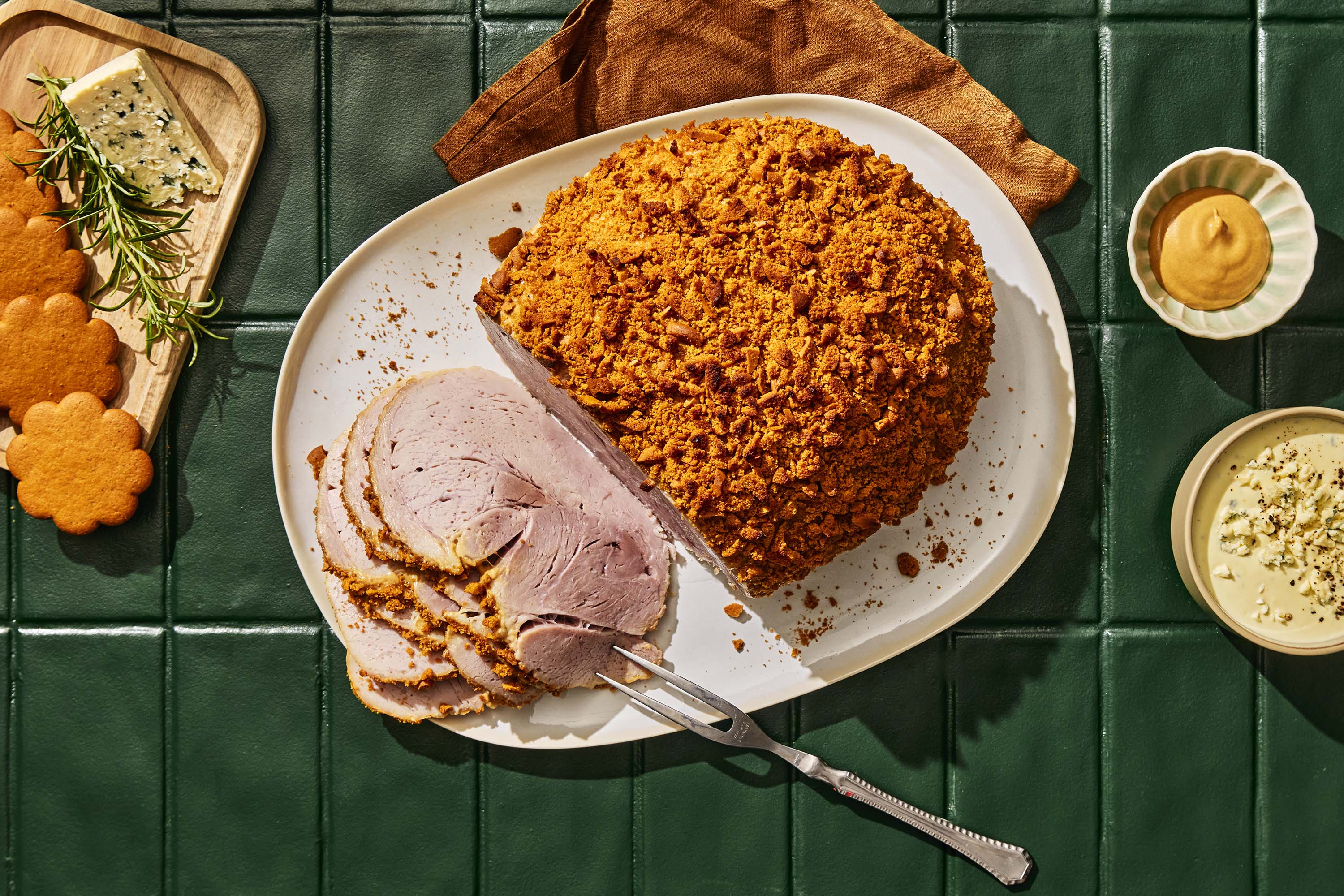 Piparikinkku sinihomejuustokastikkeella ohje | Snellmanin reseptit