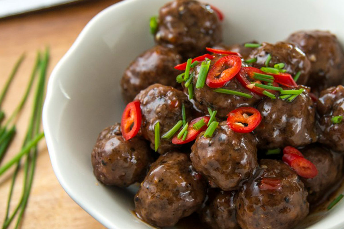 Sweet & sour lihapullat resepti ja ohje | Snellman