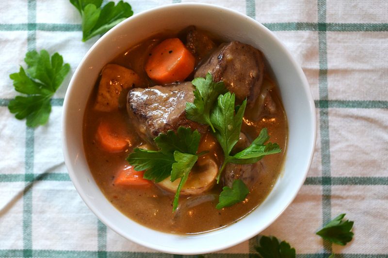 Lihapata uunissa punaviinillä - Katso resepti | Snellman